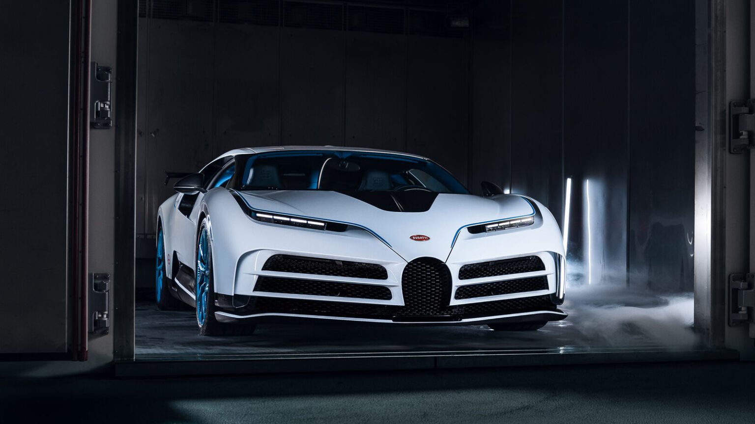 The 300th Bugatti Chiron leaves Molsheim ⋆ Sellatease Blog